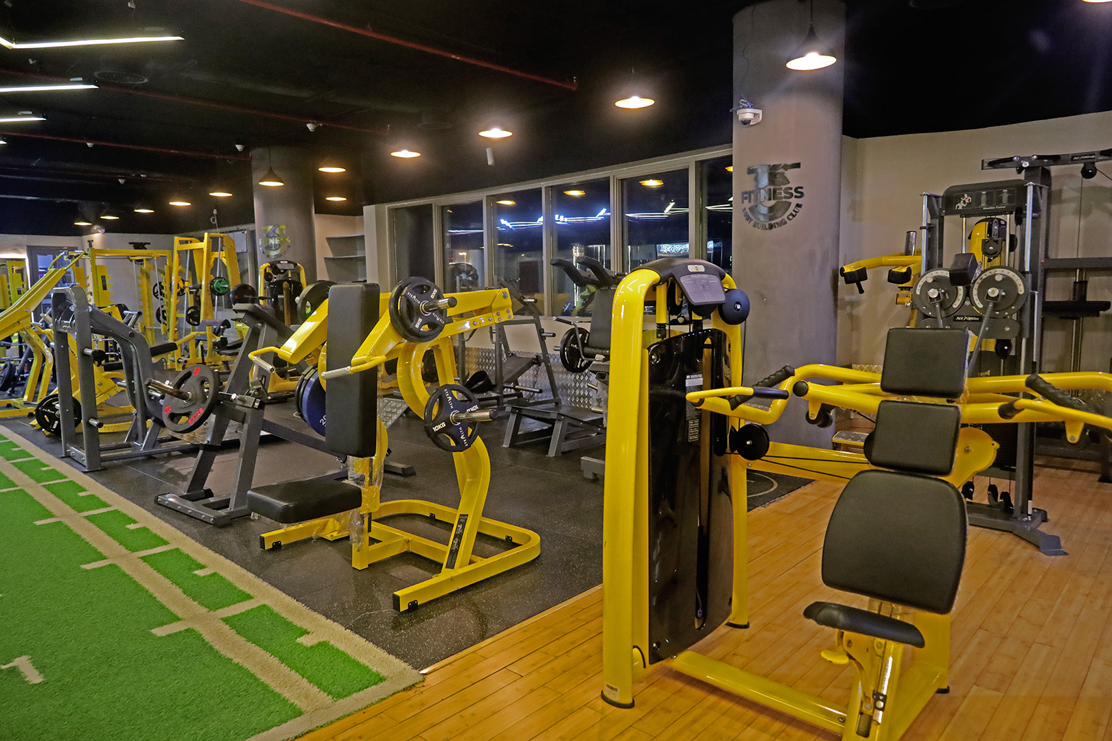 Best Gym in Dubai | 365 Fitness Gym | 24-Hour Open & Ladies-Only Area